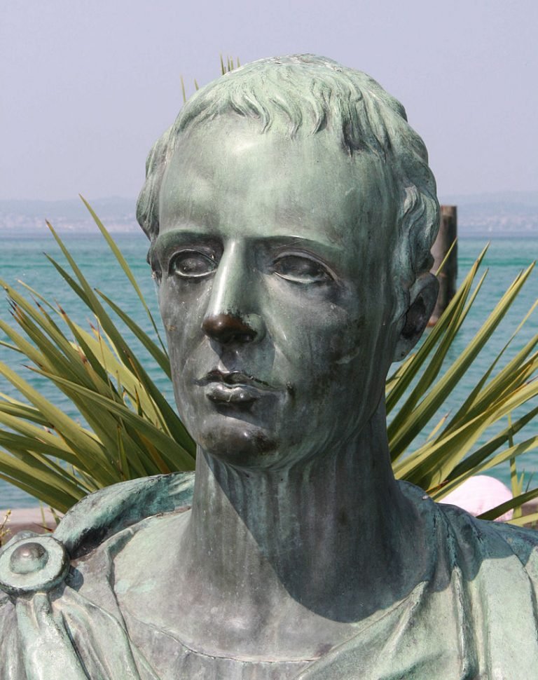 Catullus - Pantheon Poets | Latin Poetry Recited and Translated