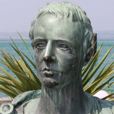 Pantheon Poets | Latin Poetry Recited and Translated